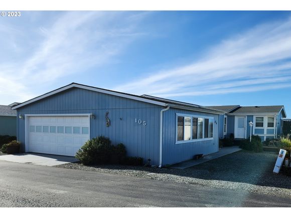 94120 Strahan St #105, GoldBeach, OR 97444 | Estately 🧡 | MLS# 23377981