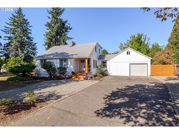 2135 SE Minter Bridge Rd, Hillsboro, OR 97123 | Estately 🧡 | MLS# 513303983