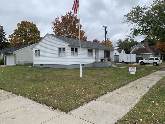 2814 Dawes Rd, Muskegon, MI 49441 | Estately 🧡 | MLS# 23017087