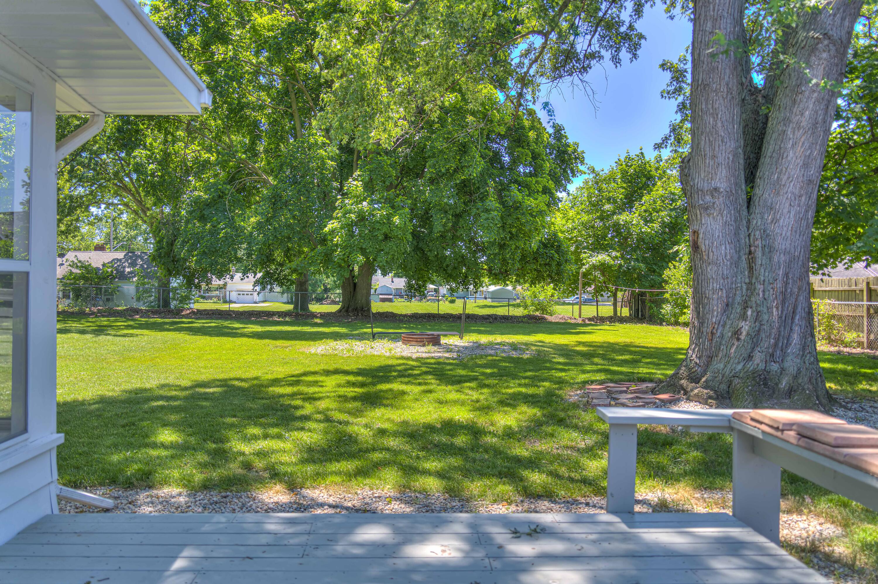 739 Royal Dr, Jackson, MI 49202 | Estately 🧡 | MLS# 24027278