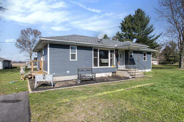64480 Lutz Rd, Constantine, MI 49042 | Estately 🧡 | MLS# 25015151
