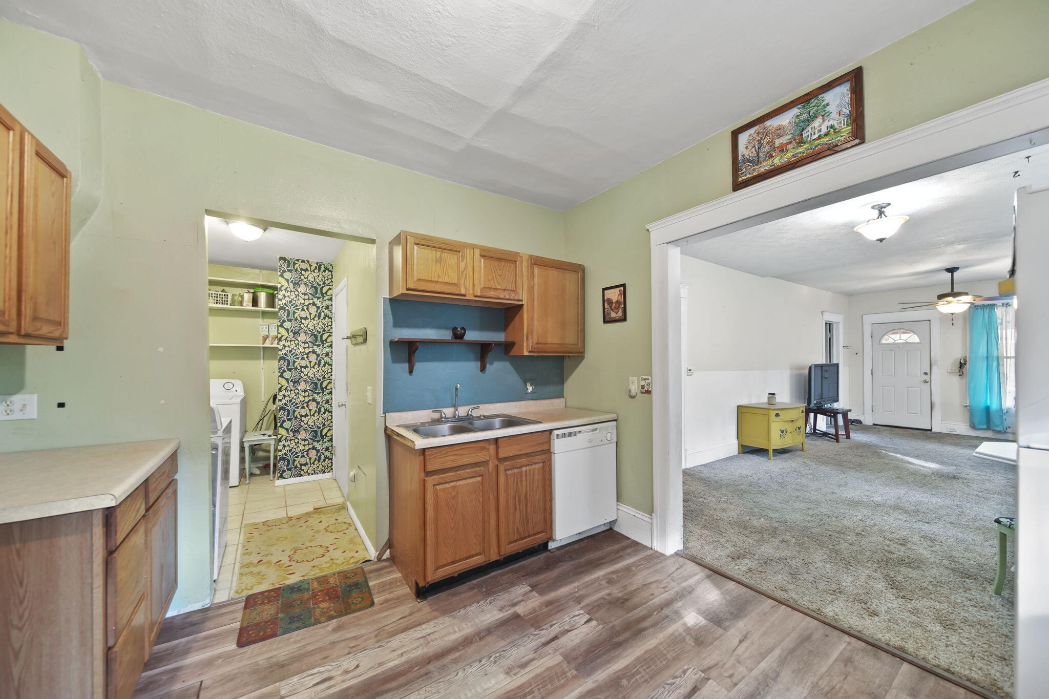 828 Maltby St, Jackson, MI 49202 | Estately 🧡 | MLS# 25053984