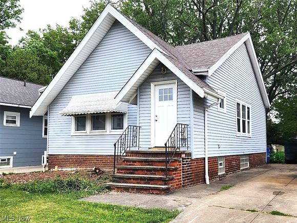 19381 Pasnow Ave, Euclid, OH 44119 | Estately 🧡 | MLS# 5212939