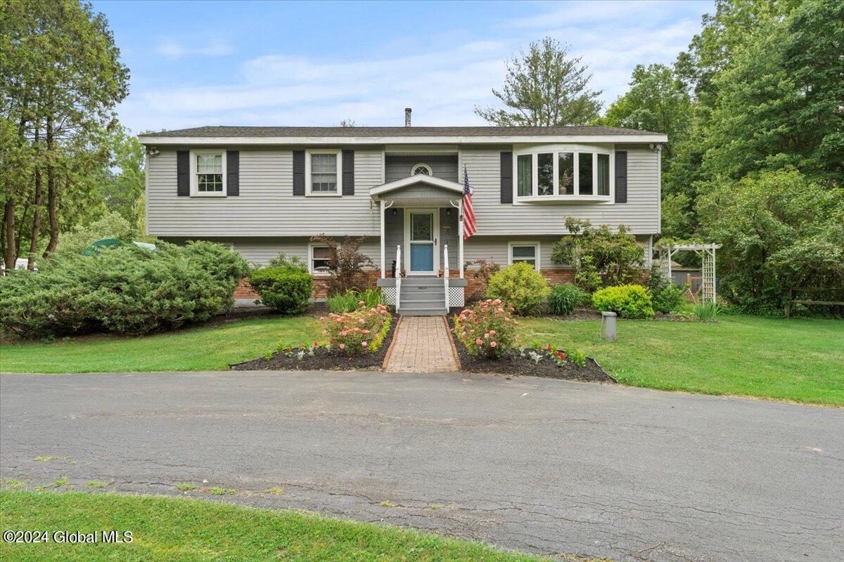 1026 Raymond Rd, Malta, NY 12020 | Estately 🧡 | MLS# 202418966