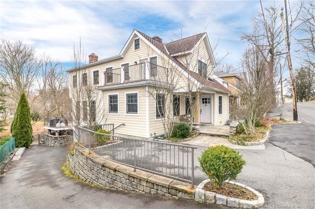 7 Caroline, Greenwich, CT 06831 | Estately 🧡 | MLS# 170552114