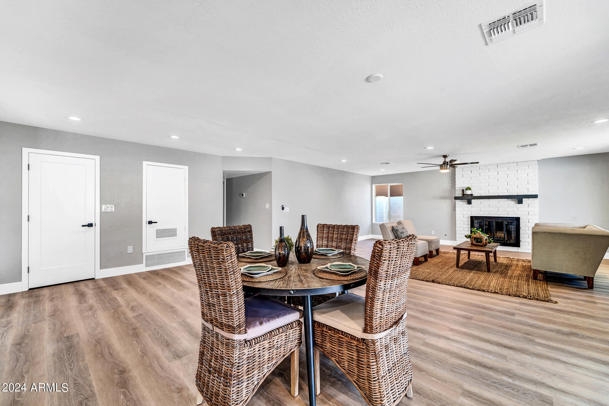 2840 E Sunnyside Dr, Phoenix, AZ 85028 | Estately 🧡 | MLS# 6677377