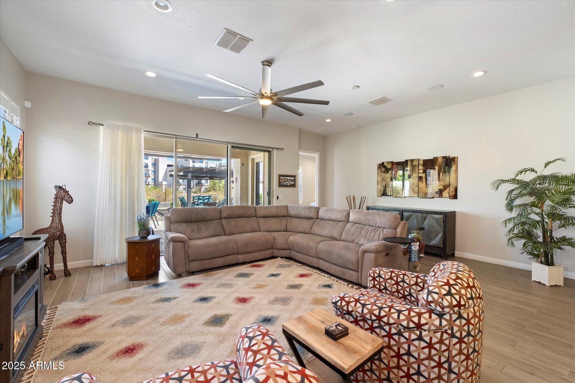 18225 N 66th Way, Phoenix, AZ 85054 | Estately 🧡 | MLS# 6857050