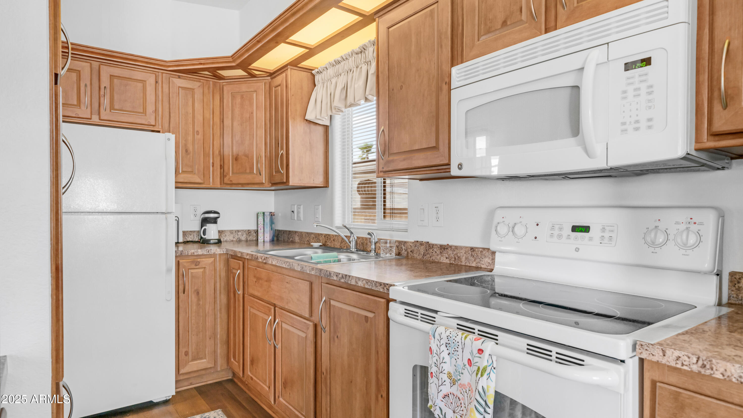 829 Beryl Dr, Apache Junction, AZ 85119 | Estately 🧡 | MLS# 6947968