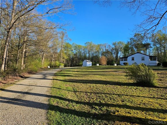 20109 Mattaponi Trl, Milford, VA 22514 | Estately 🧡 | MLS# 2409490