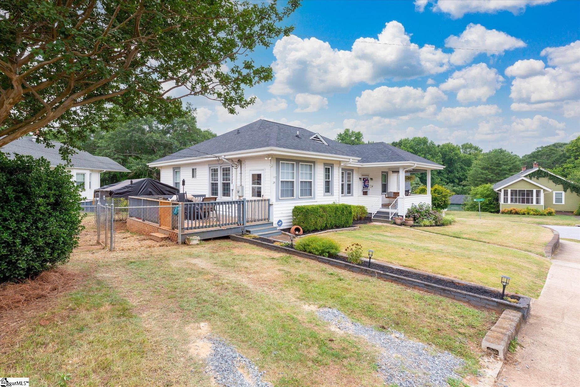 24 Crest St, Lyman, SC 29365 | Estately 🧡 | MLS# 1530939