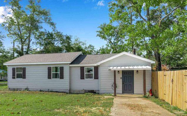 213 Wegner Ave, Cantonment, FL 32533 | Estately 🧡 | MLS# 588758