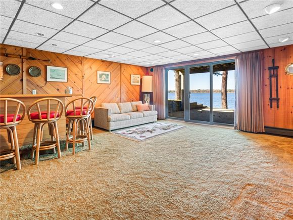 15 George W Finnerty Rd, Barrington, RI 02806 | Estately 🧡 | MLS# 1400045