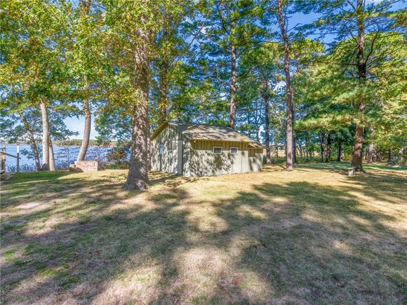 15 George W Finnerty Rd, Barrington, RI 02806 | Estately 🧡 | MLS# 1400045