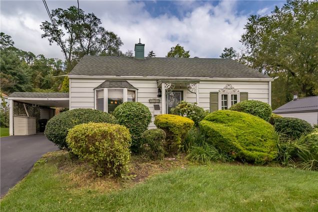 5035 Sherwood Rd, Bethel Park, PA 15102 | Estately 🧡 | MLS# 1522293