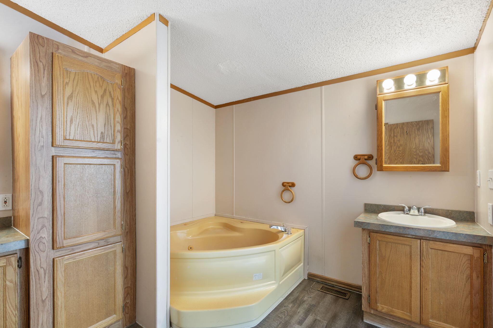 1073 Stone Rd, Kimberling City, MO 65686 | Estately 🧡 | MLS# 60310250