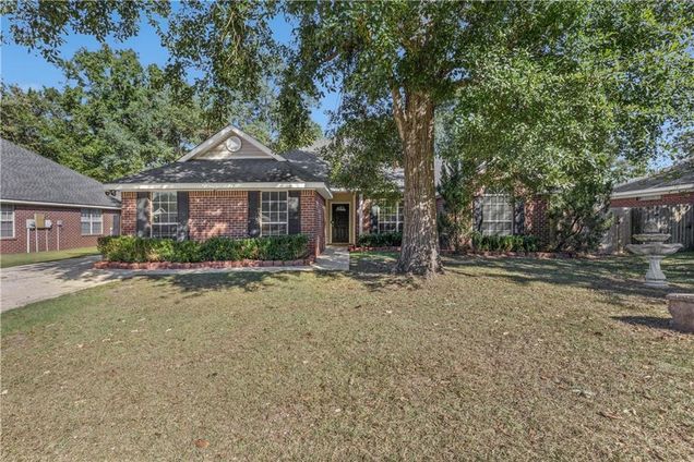5454 Colony Trace Ct, Satsuma, AL 36572 | Estately 🧡 | MLS# 7665824