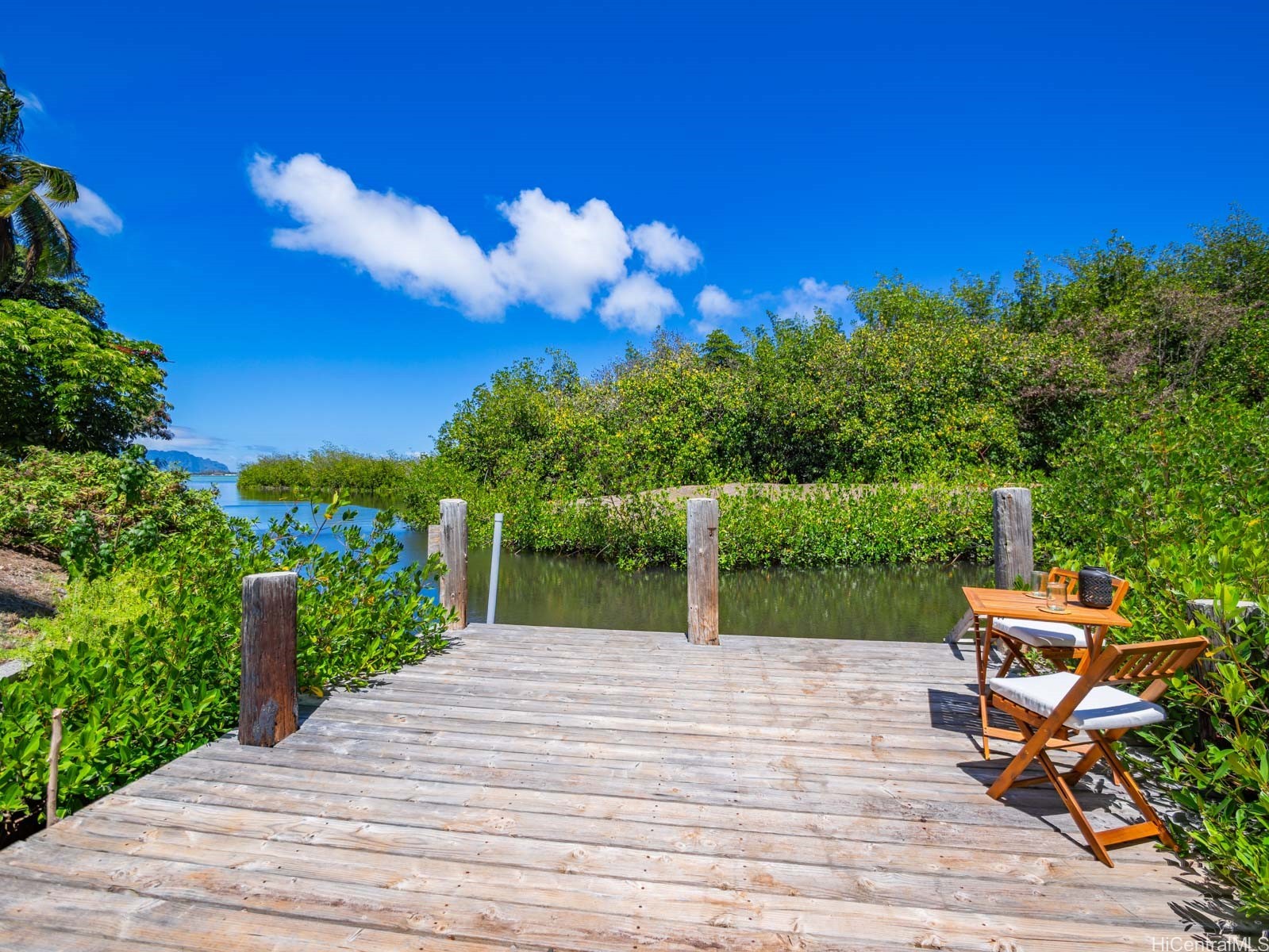 44 275 Kaneohe Bay Dr, Kaneohe, HI 96744 | Estately 🧡 | MLS# 202525550