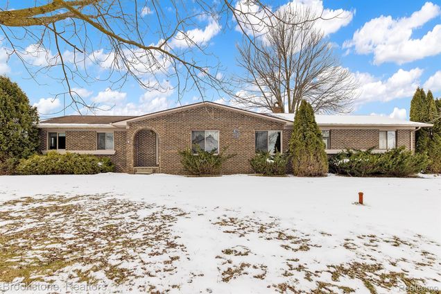 6269 Ray Rd, Fenton Twp, MI 48473 | Estately 🧡 | MLS# 20250009112