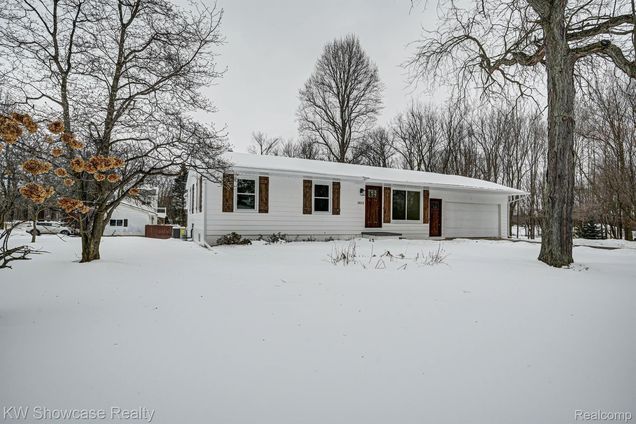 2832 Gramer Rd, Webberville Vlg, MI 48892 | Estately 🧡 | MLS# 20250011146