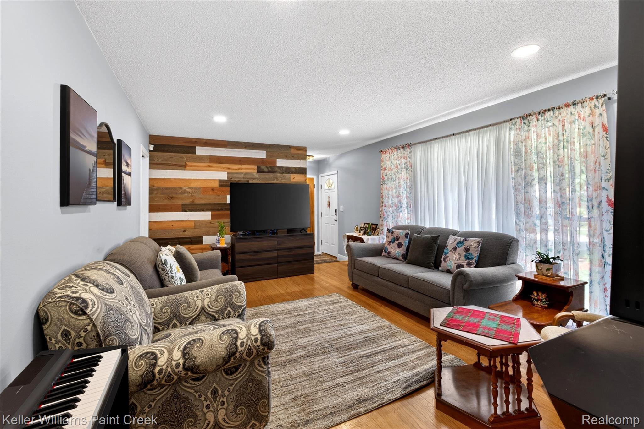 700 Coolidge Dr, Midland, MI 48642 | Estately 🧡 | MLS# 20261044808