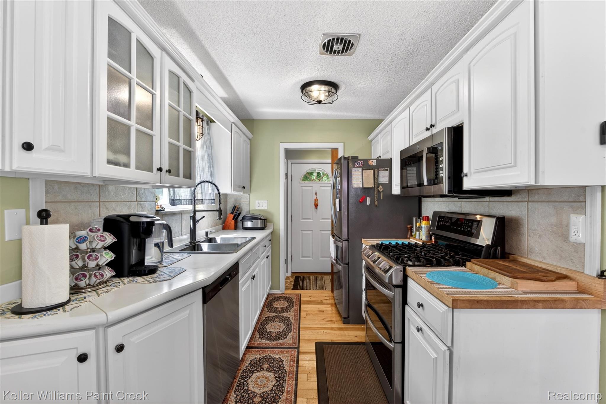 700 Coolidge Dr, Midland, MI 48642 | Estately 🧡 | MLS# 20261044808