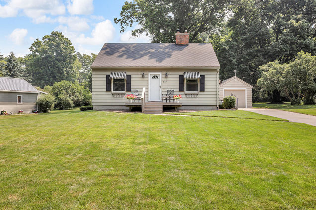 815 Springcrest Blvd, Summit Twp, MI 49203 | Estately 🧡 | MLS# 55025034732