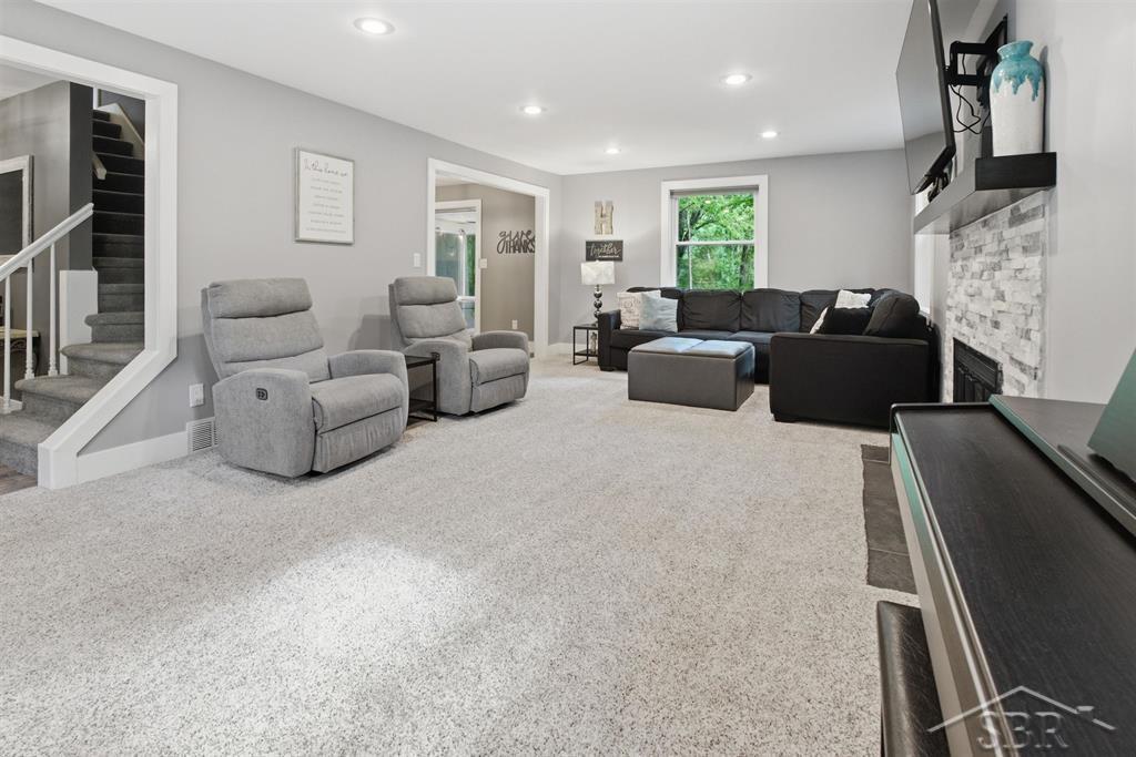 3408 Marvo Ct, Midland, MI 48640 | Estately 🧡 | MLS# 61050211864