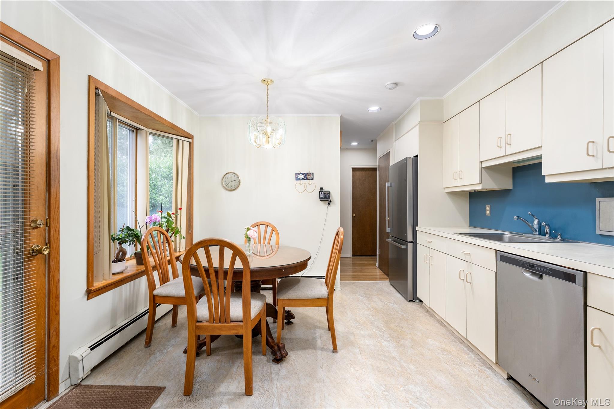 9 Eaton Rd, Syosset, NY 11791 | Estately 🧡 | MLS# 904886