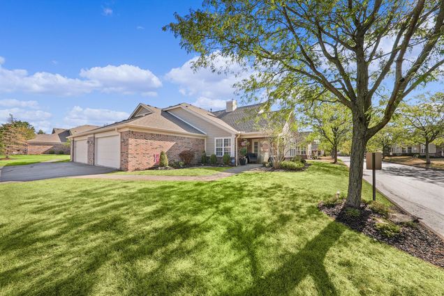 2274 Cove Landing, Grove City, OH 43123 | Estately 🧡 | MLS# 225007664