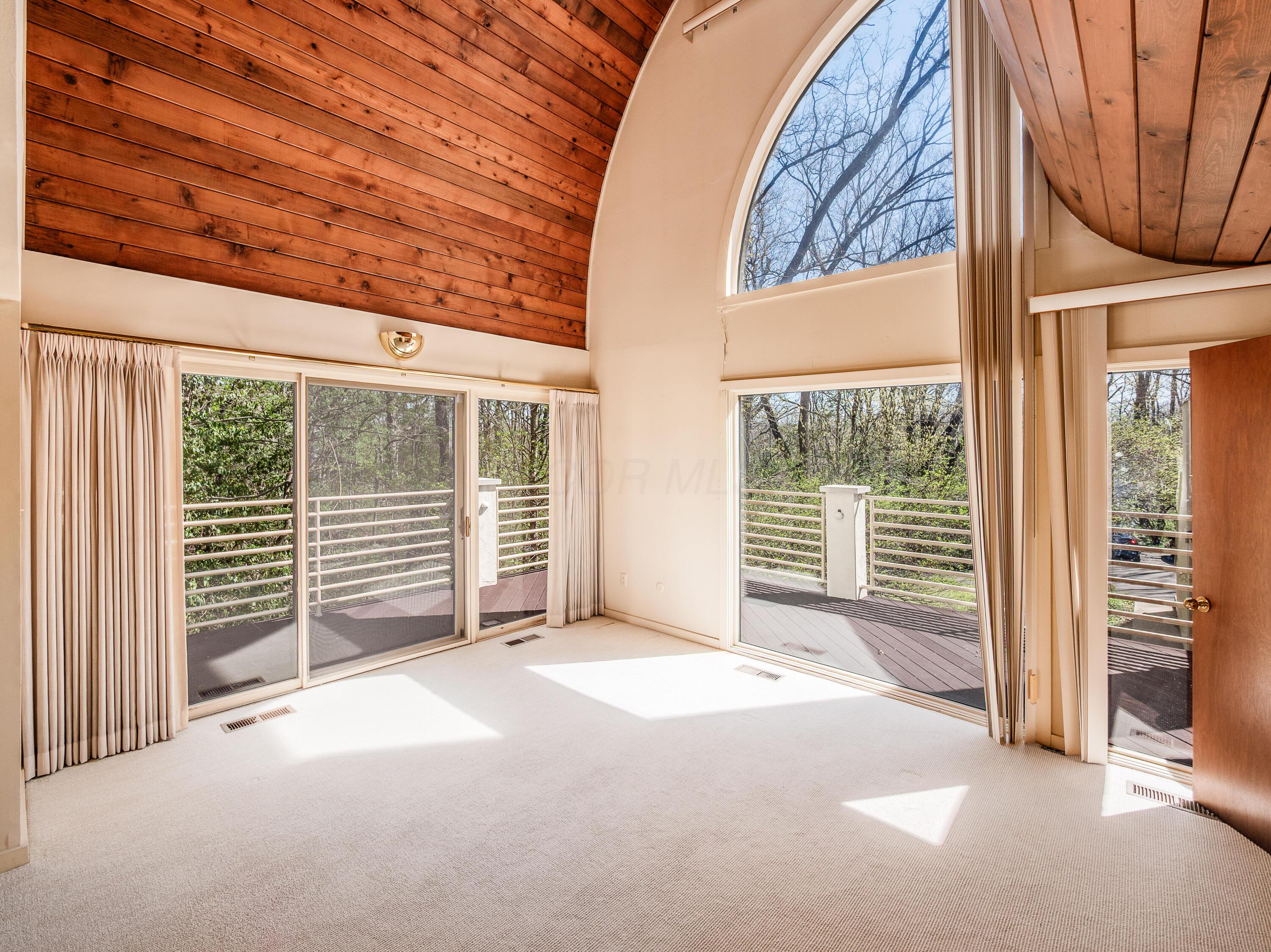 6909 Olentangy River Rd, Columbus, OH 43235 | Estately 🧡 | MLS# 225012006