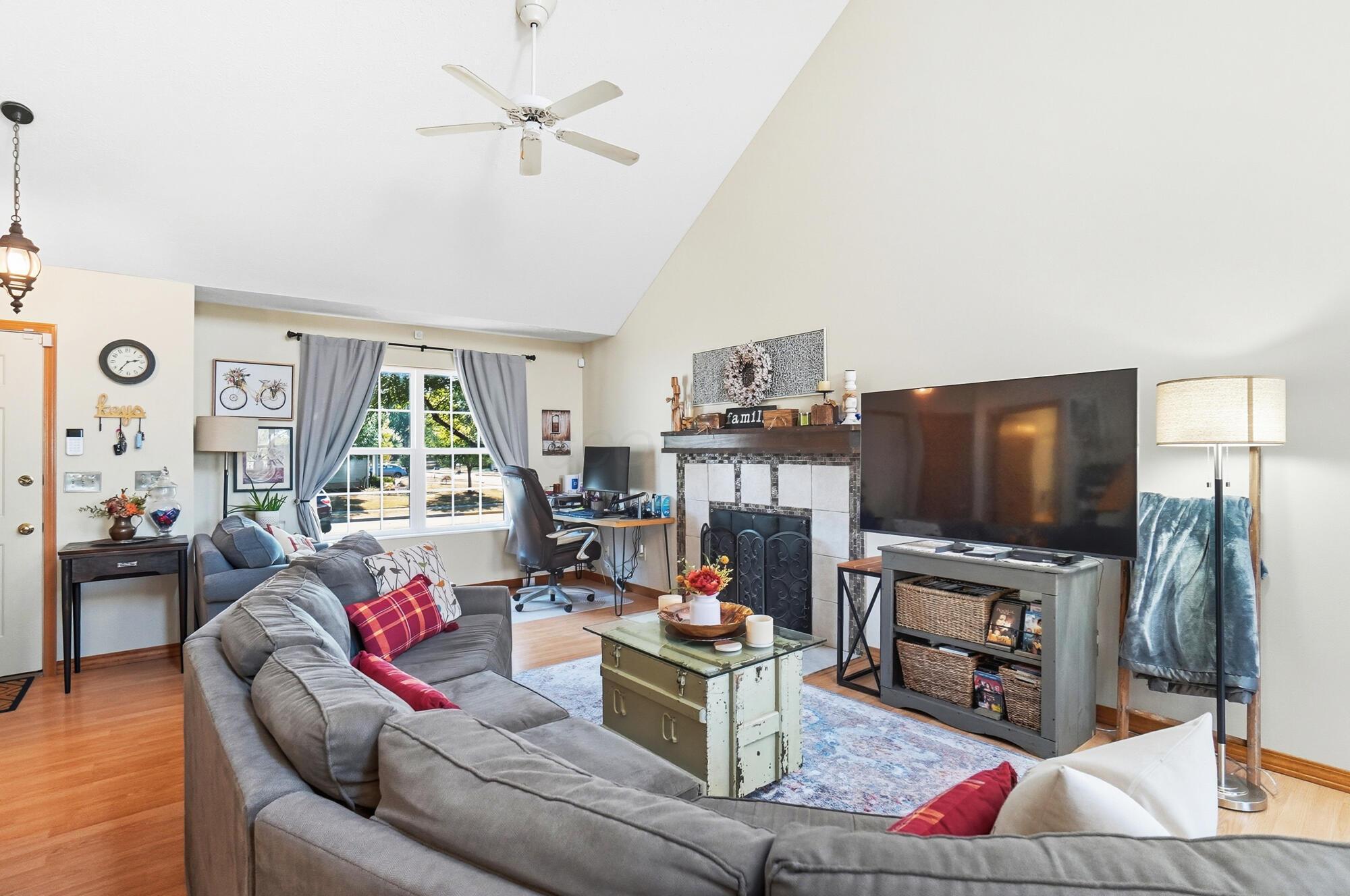 8528 Cadence Dr, Galloway, OH 43119 | Estately 🧡 | MLS# 225035808