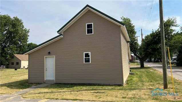 112 Railroad St, Middle Point, OH 45863 | Estately 🧡 | MLS# 6116781