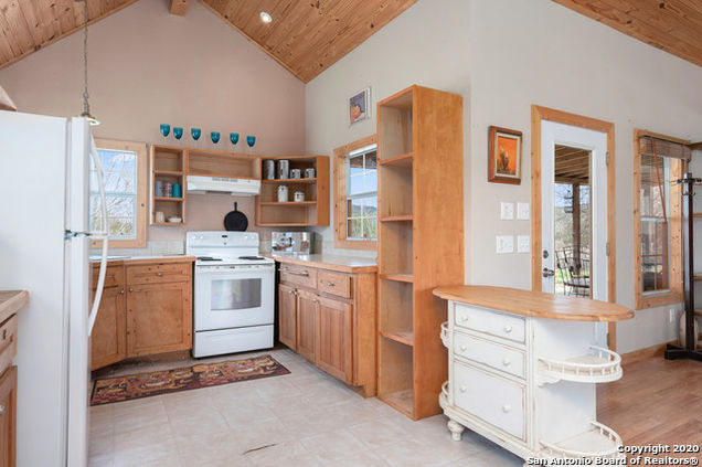 1430 BUMP GATE RD, Pipe Creek, TX 78063 | Estately 🧡 | MLS# 1447063