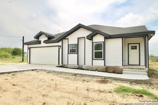 7703 Old Campbellton Rd, San Antonio, TX 78264 | Estately 🧡 | MLS# 1682574