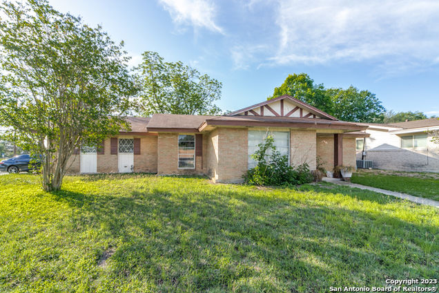 3202 CLEARFIELD DR, San Antonio, TX 78230 | Estately 🧡 | MLS# 1684958