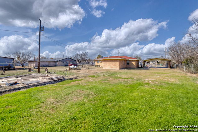 730 E Holland St, Crystal City, TX 78839 | Estately 🧡 | MLS# 1745927