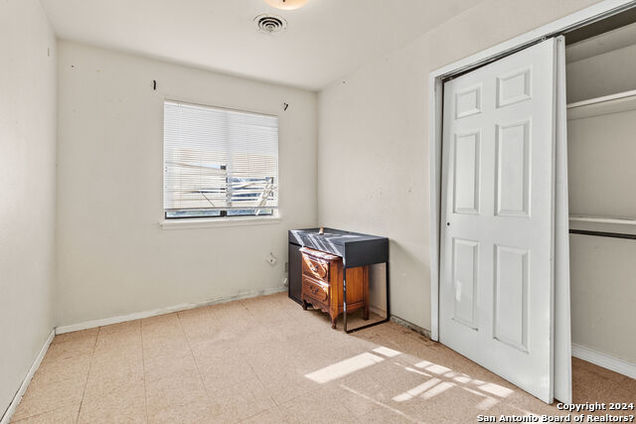 111 HIDDEN VALLEY DR, San Antonio, TX 78227 | Estately 🧡 | MLS# 1748201