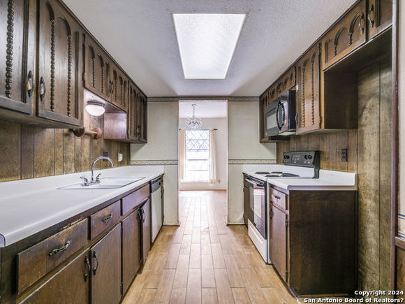 5431 KING ALBERT ST, San Antonio, TX 78229 | Estately 🧡 | MLS# 1752429