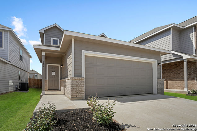 4951 Sandstone Way, San Antonio, TX 78222 | Estately 🧡 | MLS# 1892880