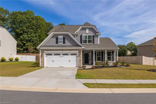 1233 Royal Coach Trl, Kernersville, NC 27284 | Estately 🧡 | MLS# 1085494