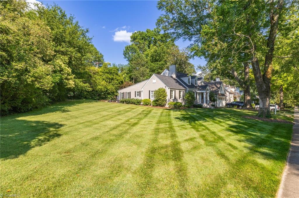 218 Elmwood Dr, Greensboro, NC 27408 | Estately 🧡 | MLS# 1145956