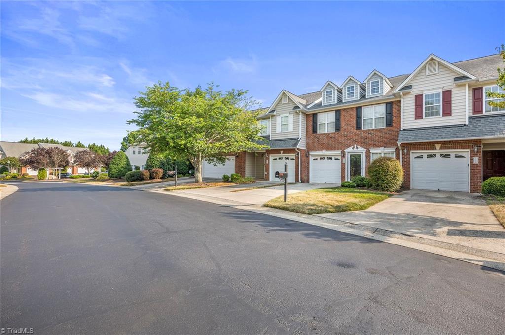 4426 Piedmont Trace Dr, Greensboro, NC 27409 | Estately 🧡 | MLS# 1146644