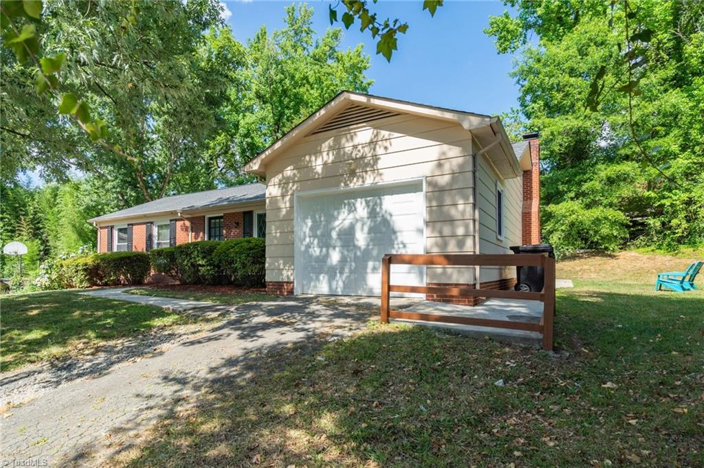 1716 Carolina Ct, High Point, NC 27265 | Estately 🧡 | MLS# 1147104