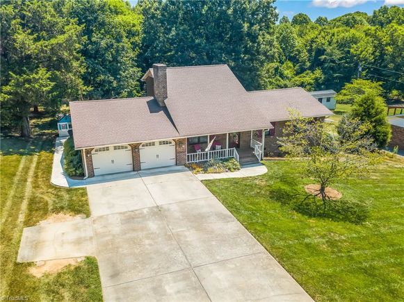 4491 Haven Crest Rd, Winston Salem, NC 27106 | Estately 🧡 | MLS# 1147438