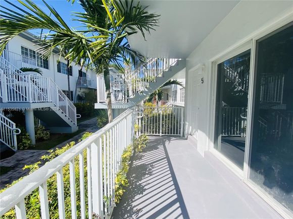 9280 Bay Harbor Ter #5, Bay Harbor Islands, FL 33154 | Estately 🧡 | MLS ...