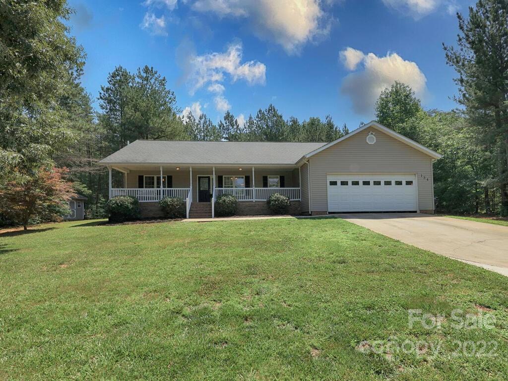 134 Atwell Dr, Statesville, NC 28677 | Estately 🧡 | MLS# 3870631