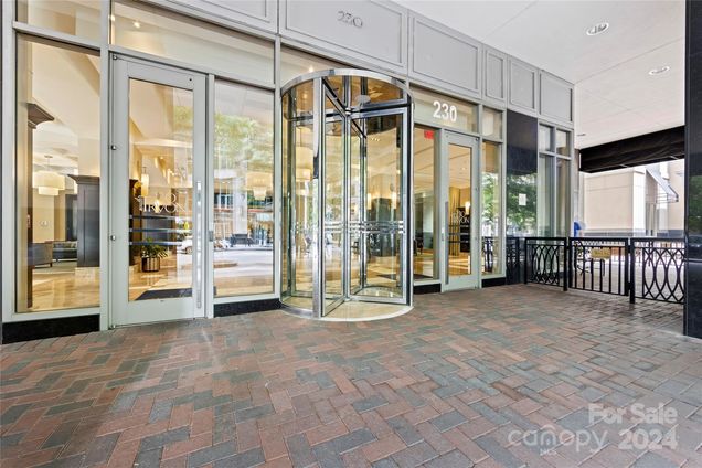 230 S Tryon St, Charlotte, NC 28202 | Estately 🧡 | MLS# 4137942