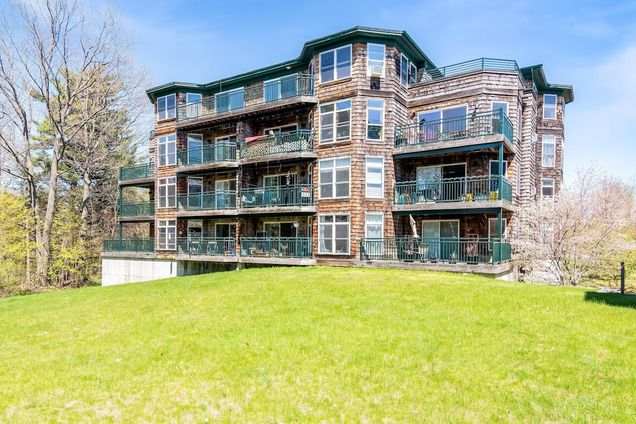 121 Claire Pointe #121, Burlington, VT 05401 | Estately 🧡 | MLS# 4944841