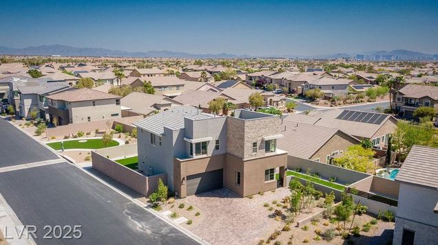 6294 Redstone Hills Dr, Las Vegas, NV 89148 | Estately 🧡 | MLS# 2721373