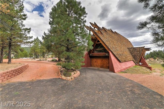 2814 N Dead Horse Loop, Duck Creek Village, UT 84762 | Estately 🧡 | MLS ...